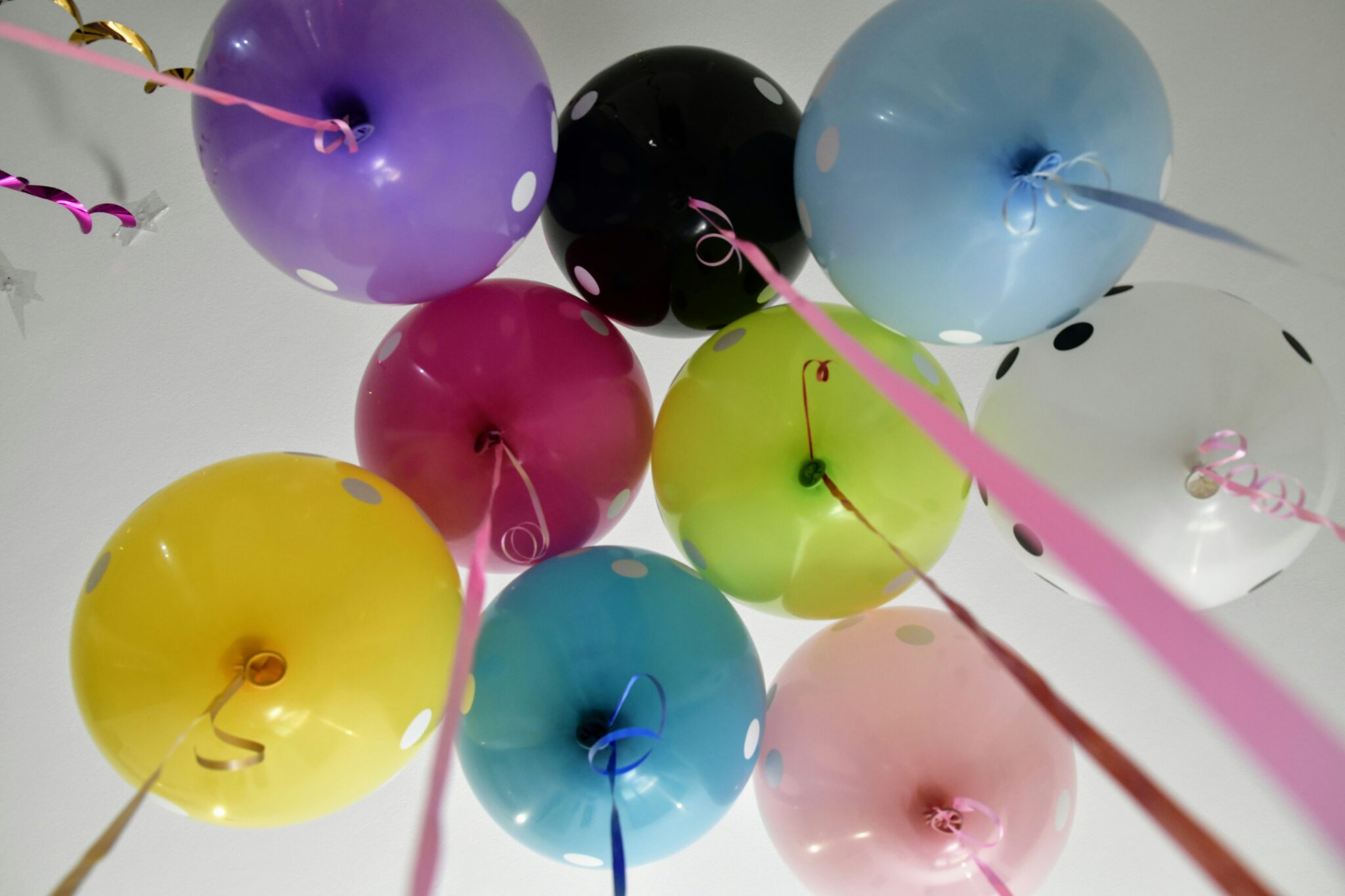 Planning a Gender Reveal? Try These Balloon Display Tricks – Balloon ...